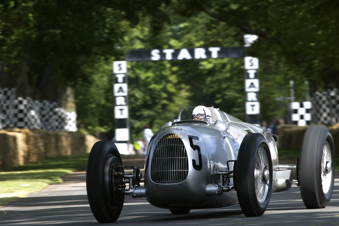 Goodwood Festival of Speed (2009) - Features “True Grit–Epic Feats of ...