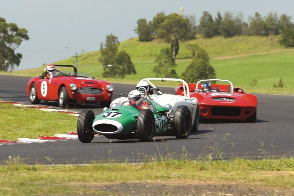 HSRCA, Tasman Revival at Eastern Creek (2010) - Recap & Photo Gallery