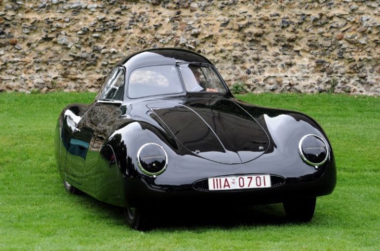 Classics at the Castle Porsche Concours 2011 - Photo Gallery
