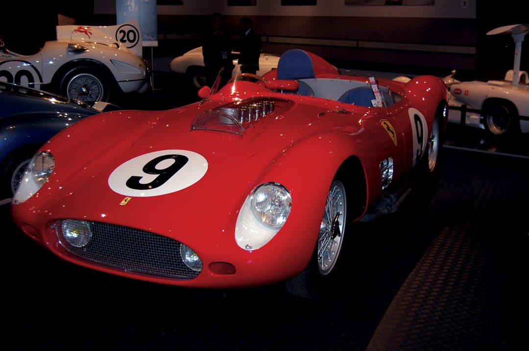 Phil Hill at the Pete