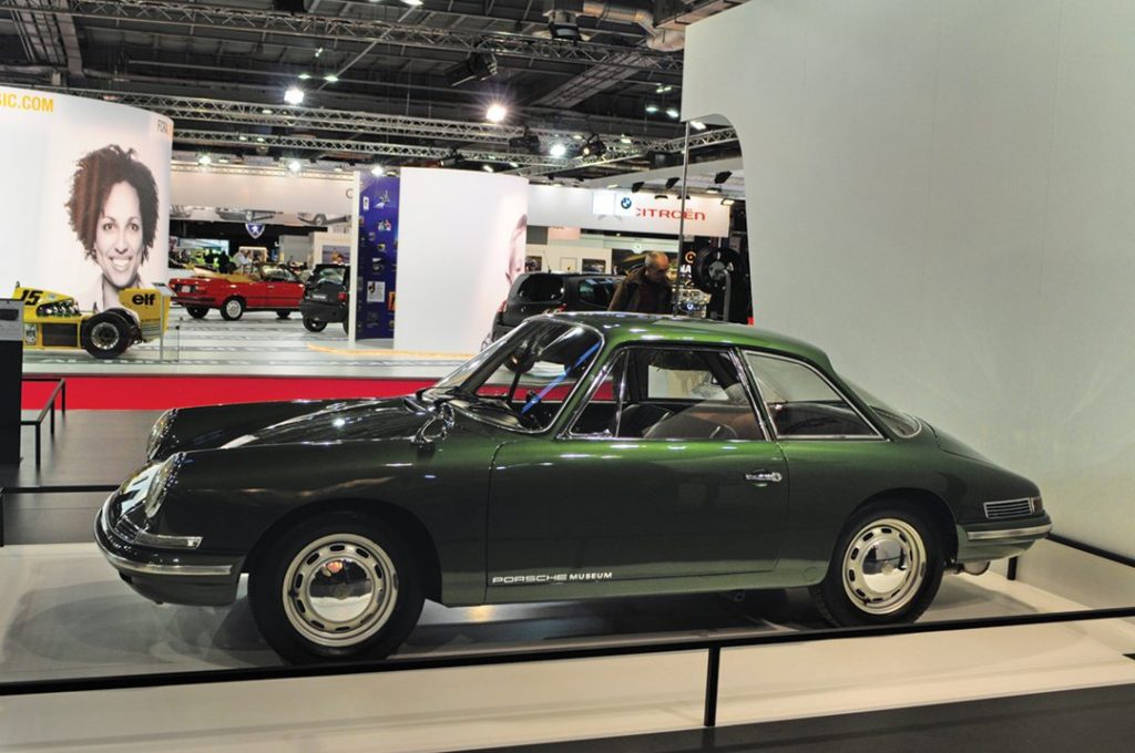 Rétromobile (2013) - Recap & Photo Gallery 01