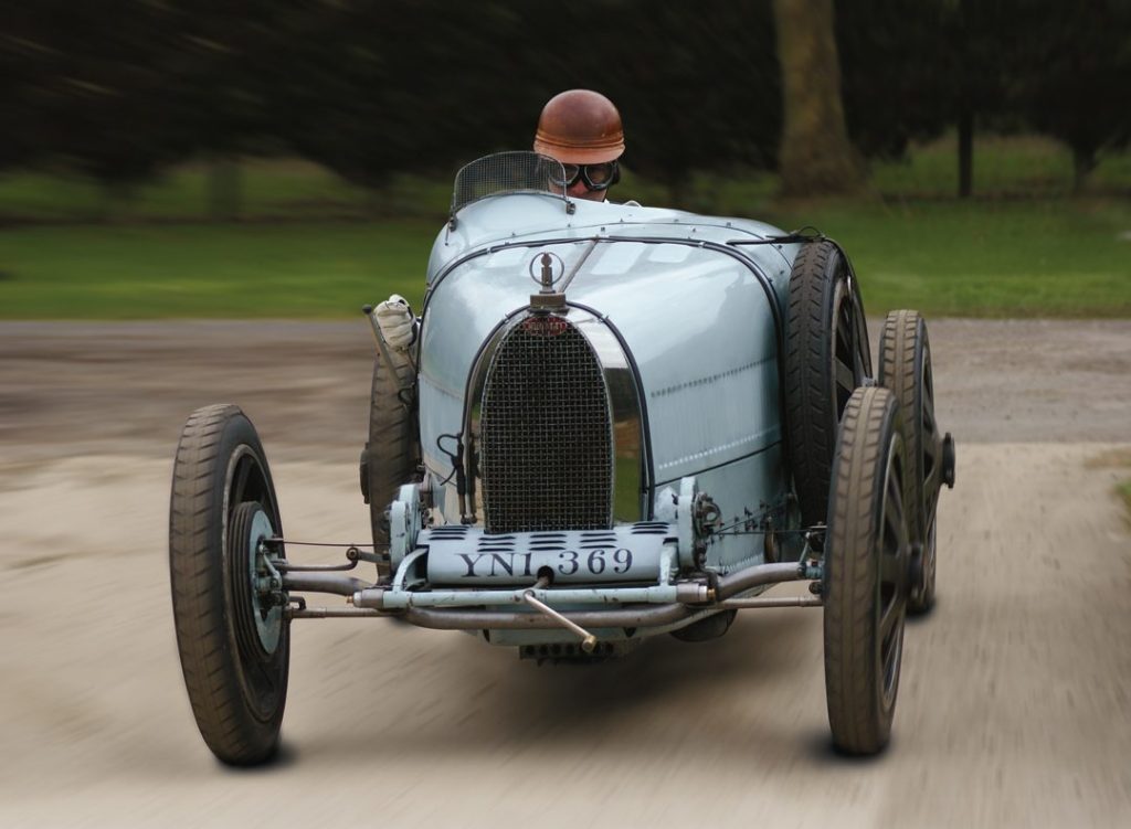 1925 Bugatti Type 39 - Natural Born Thriller