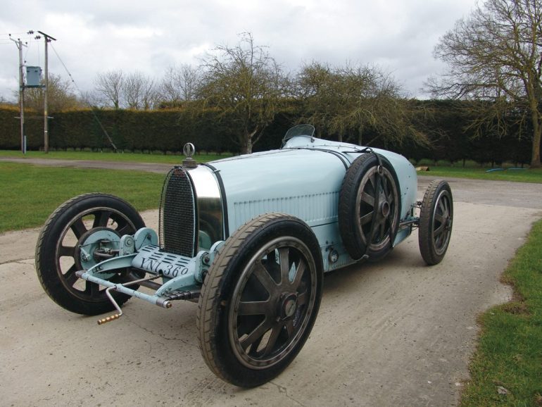 1925 Bugatti Type 39 - Natural Born Thriller