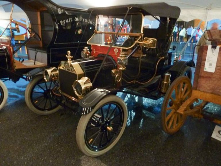 RM Auctions Hershey 2013 - Auction Report