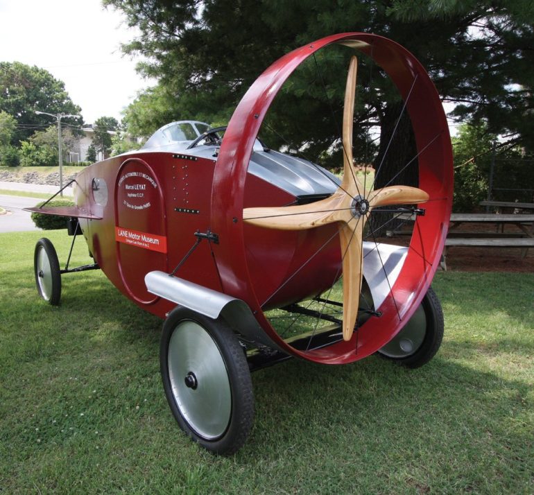 Propeller Cars – Odd Approach to Earth-Bound Propulsion