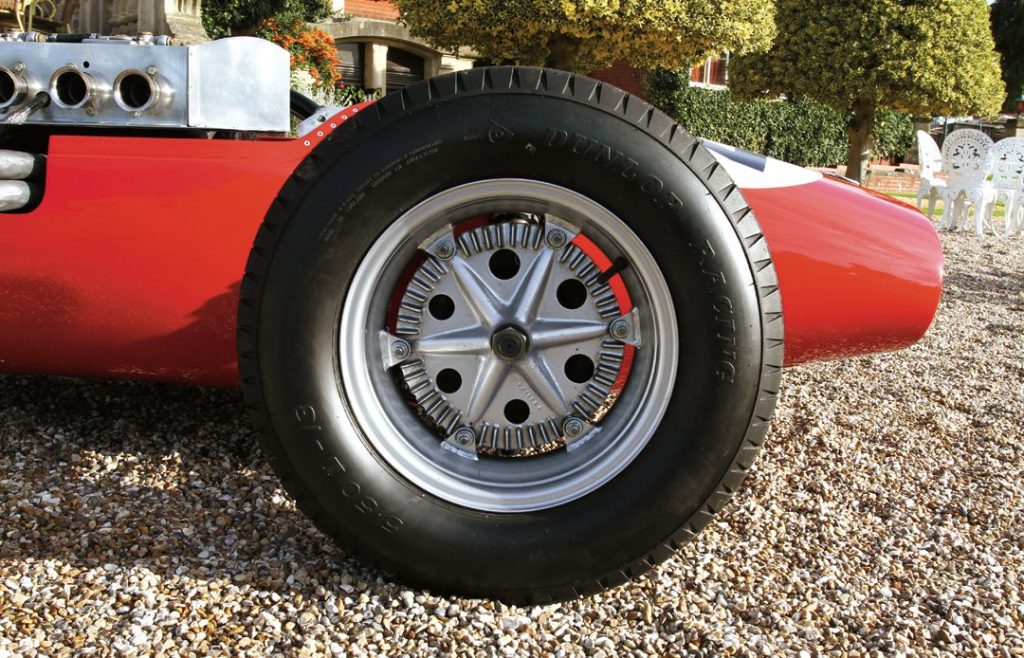 Shaken, Not Stirred – 1959 Bond F.Jr.