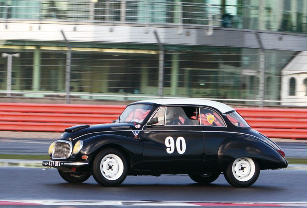 Walter Hayes Trophy (2014) - Recap & Photo Gallery