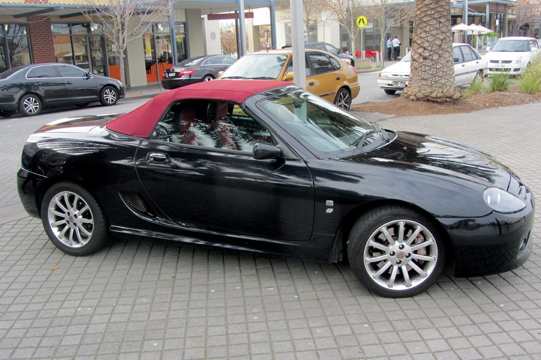 2004 MG TF
