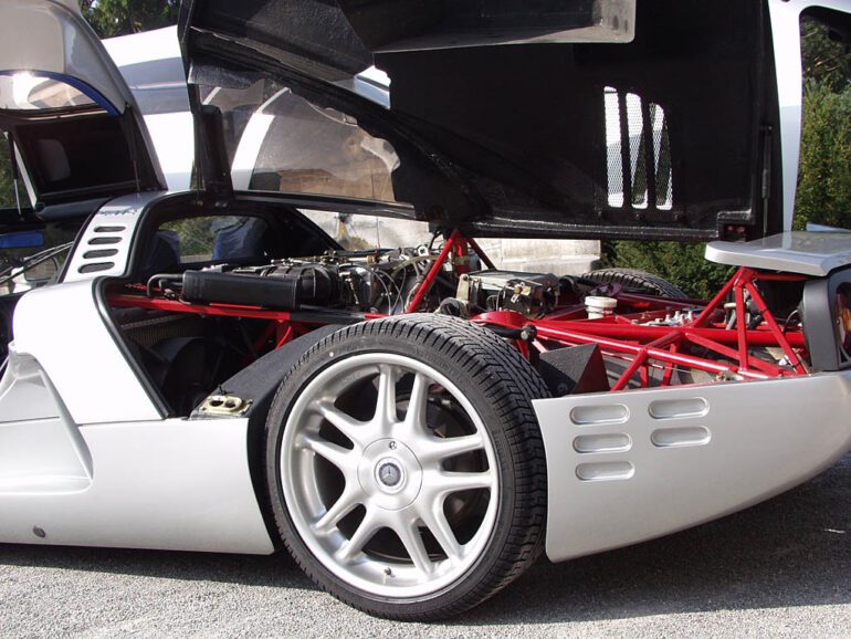 Isdera Commendatore 112i - Ultimate Guide