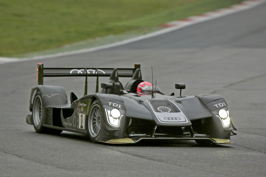 2010 Audi R15