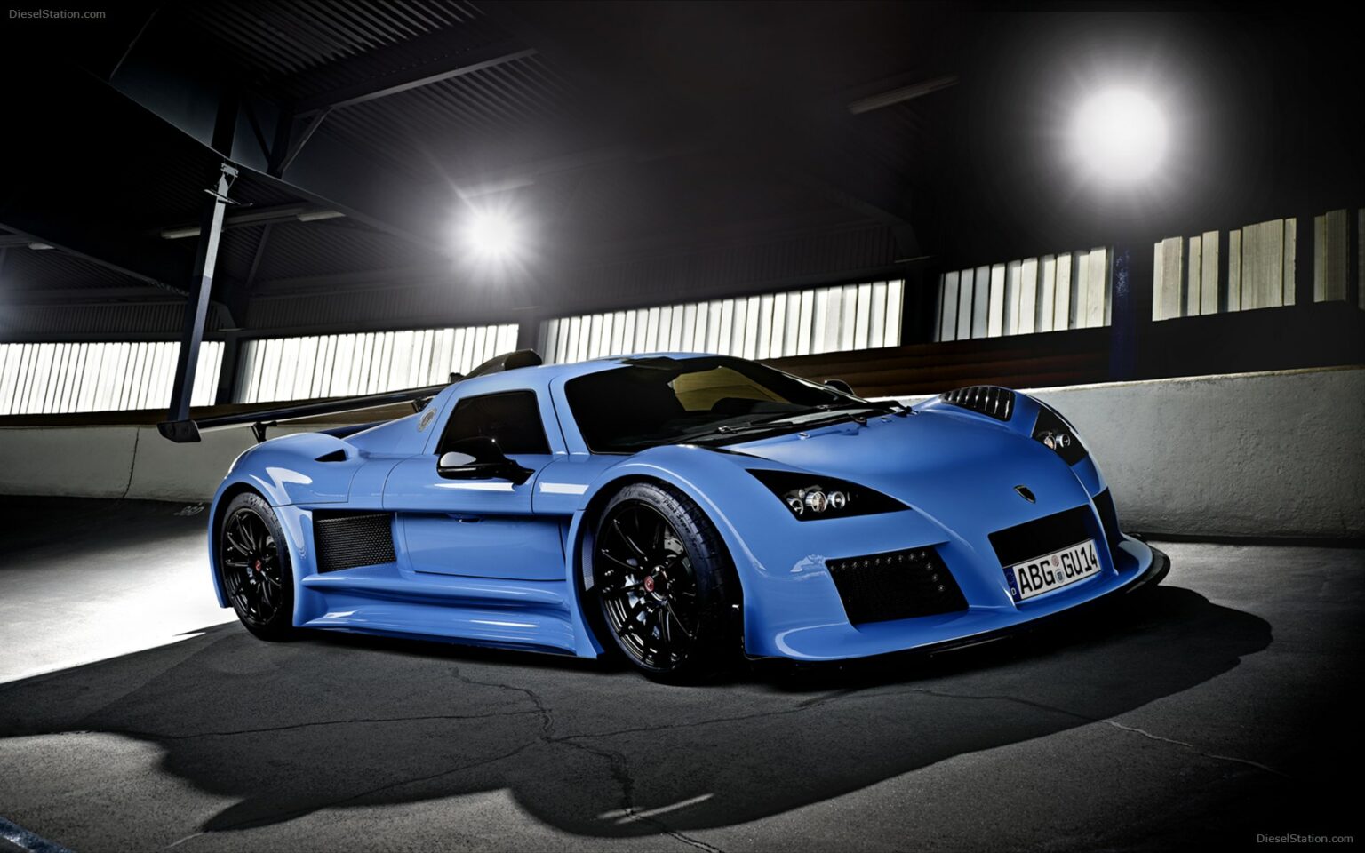 Gumpert Apollo Sport: History, Specifications, & Performance
