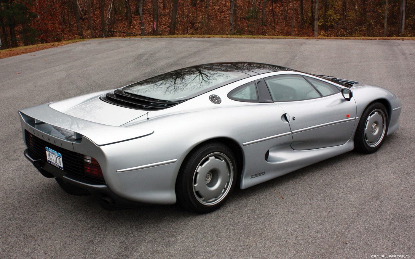 Jaguar XJ220 Gallery | | SuperCars.net