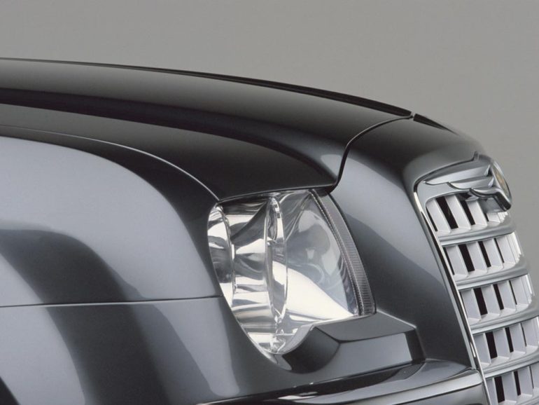 2003 Chrysler 300C Concept