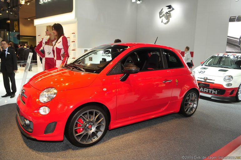 Abarth 695 ‘Tributo Ferrari’ Image Gallery