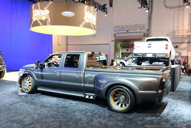 2010 SEMA-3 | Review | SuperCars.net