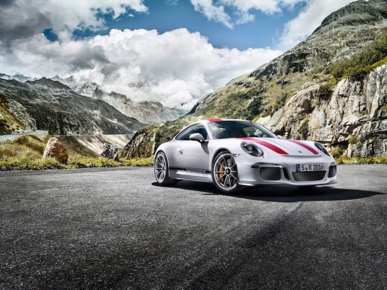 Stressing Simplicity - Porsche 911 R Photos, Profile, History