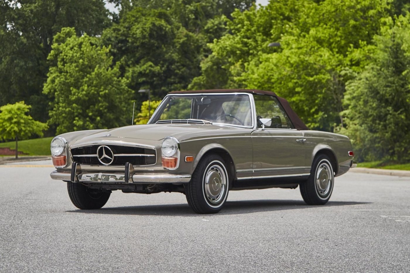 1967 - 1971 Mercedes-Benz 280 SL