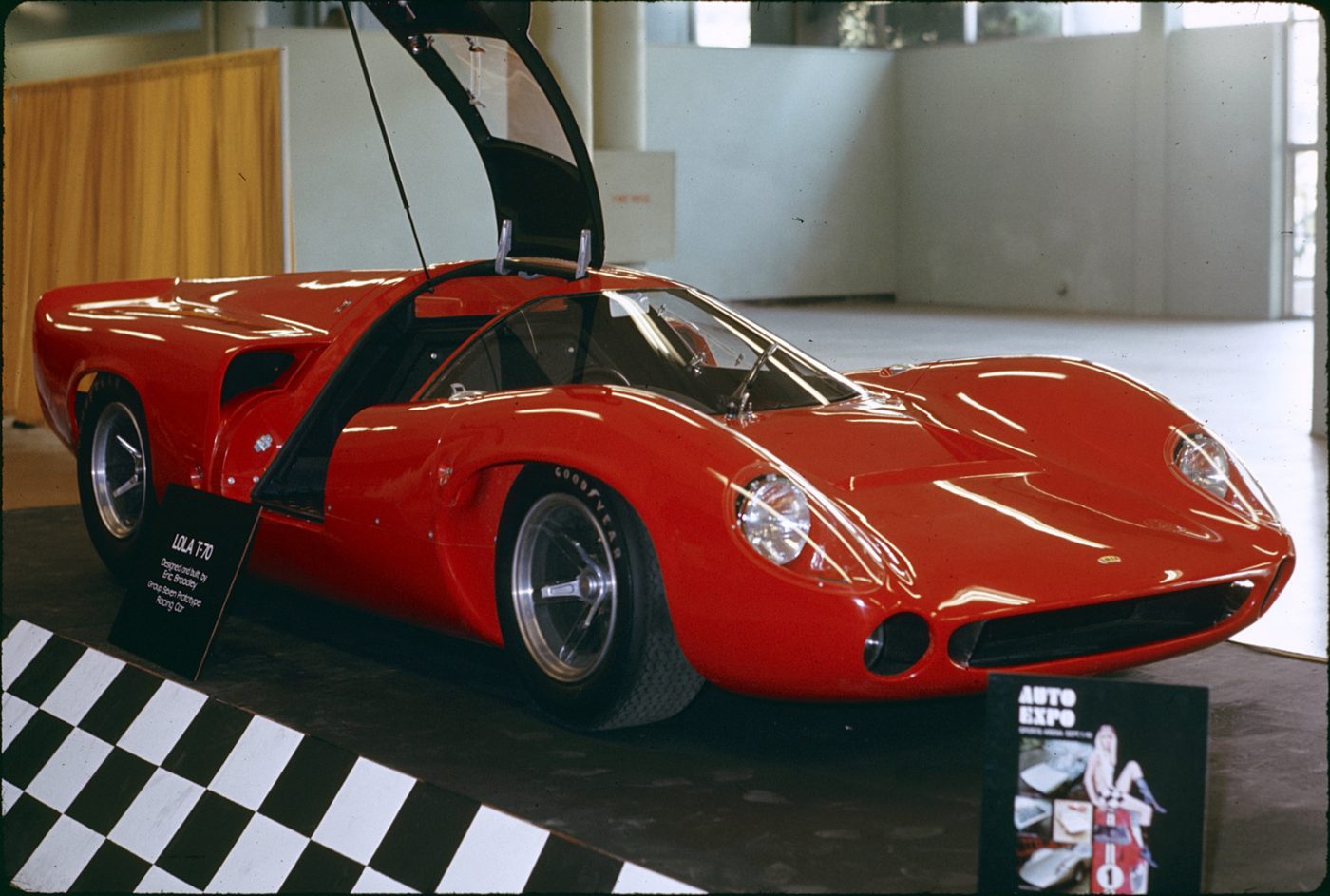 1967→1969 Lola T70 Mk3 Coupé | | SuperCars.net