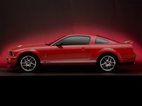 2005 Ford Shelby Cobra GT500 Pics & Information