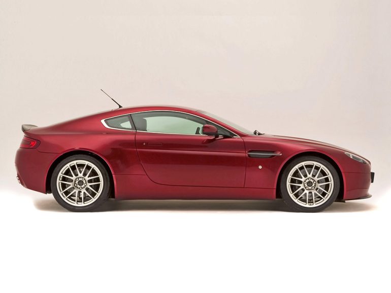 The Prodrive Hunter, a 600 hp all-terrain hypercar