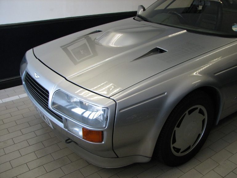 1986 Aston Martin V8 Vantage Zagato Coupé Image Gallery