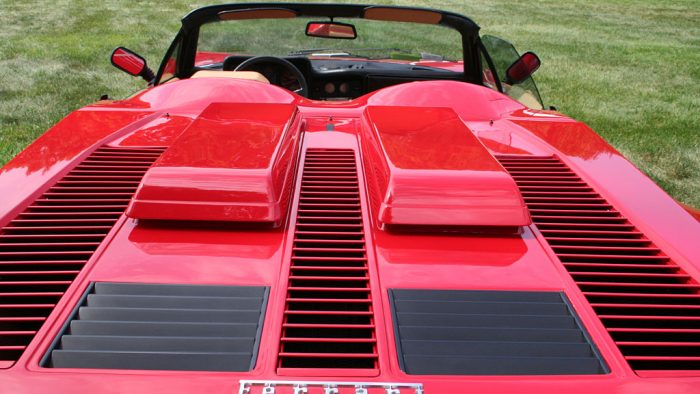 Ferrari 512i BB Pictures & Gallery
