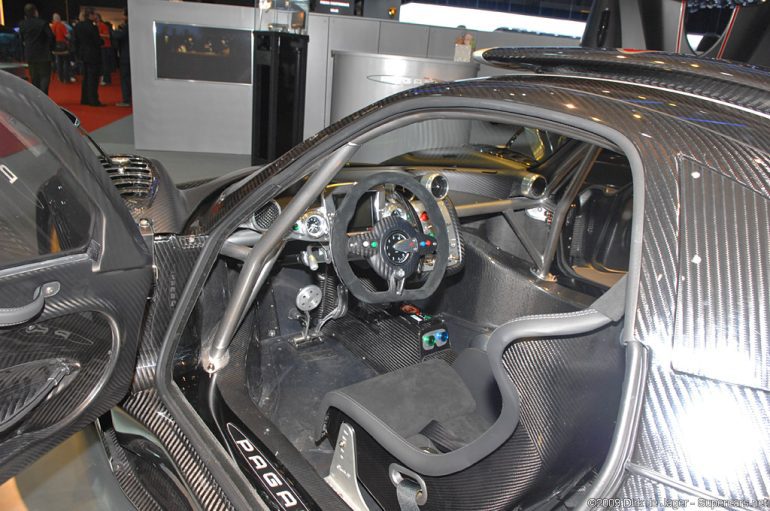 Pagani Zonda R Pictures