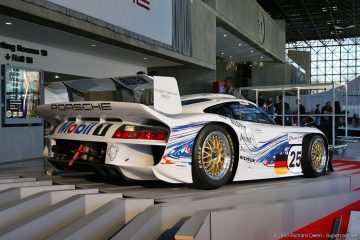 1997 Porsche 911 GT1 Evolution Image Gallery