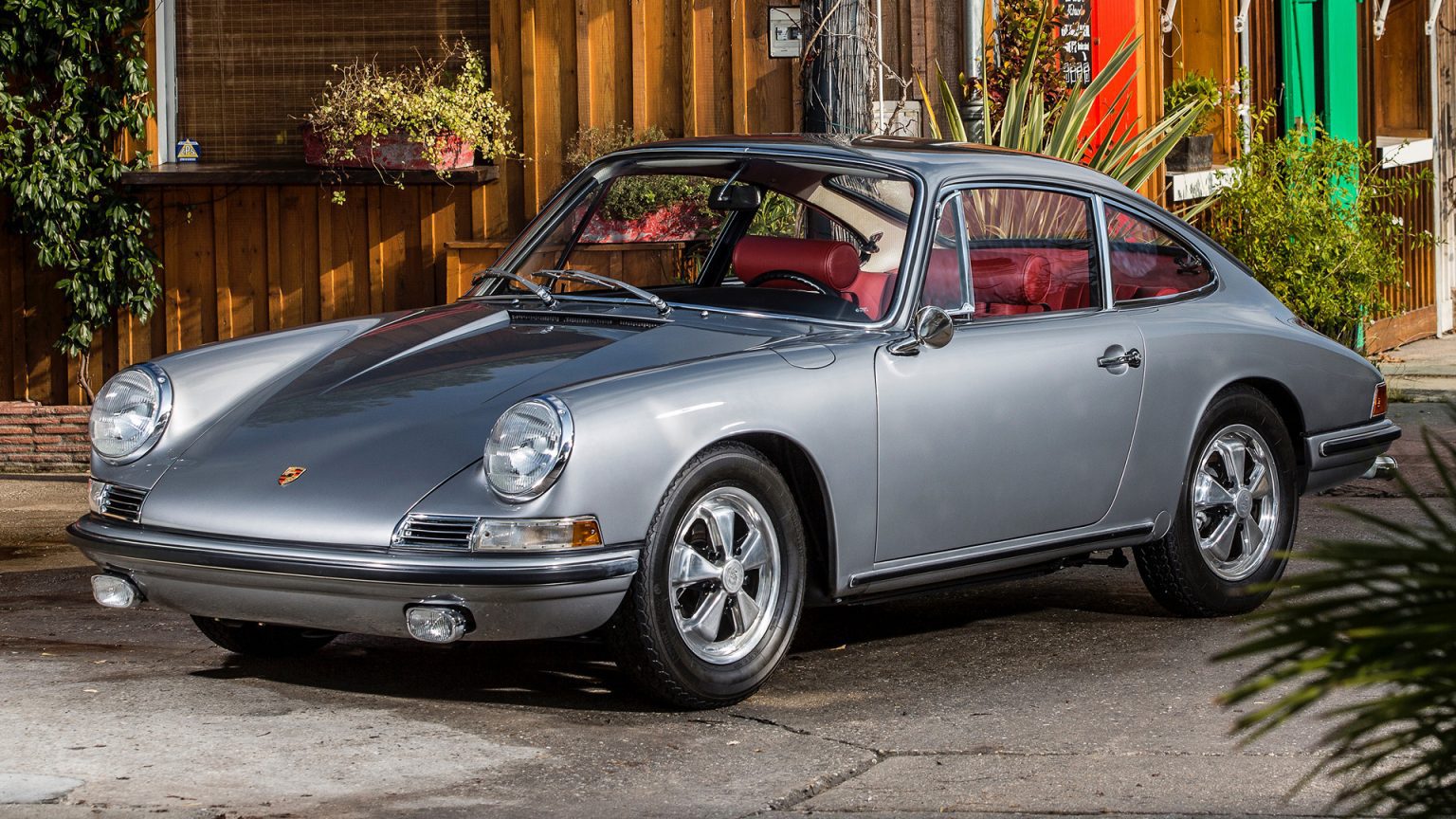1966 Porsche 911 S - Ultimate Guide