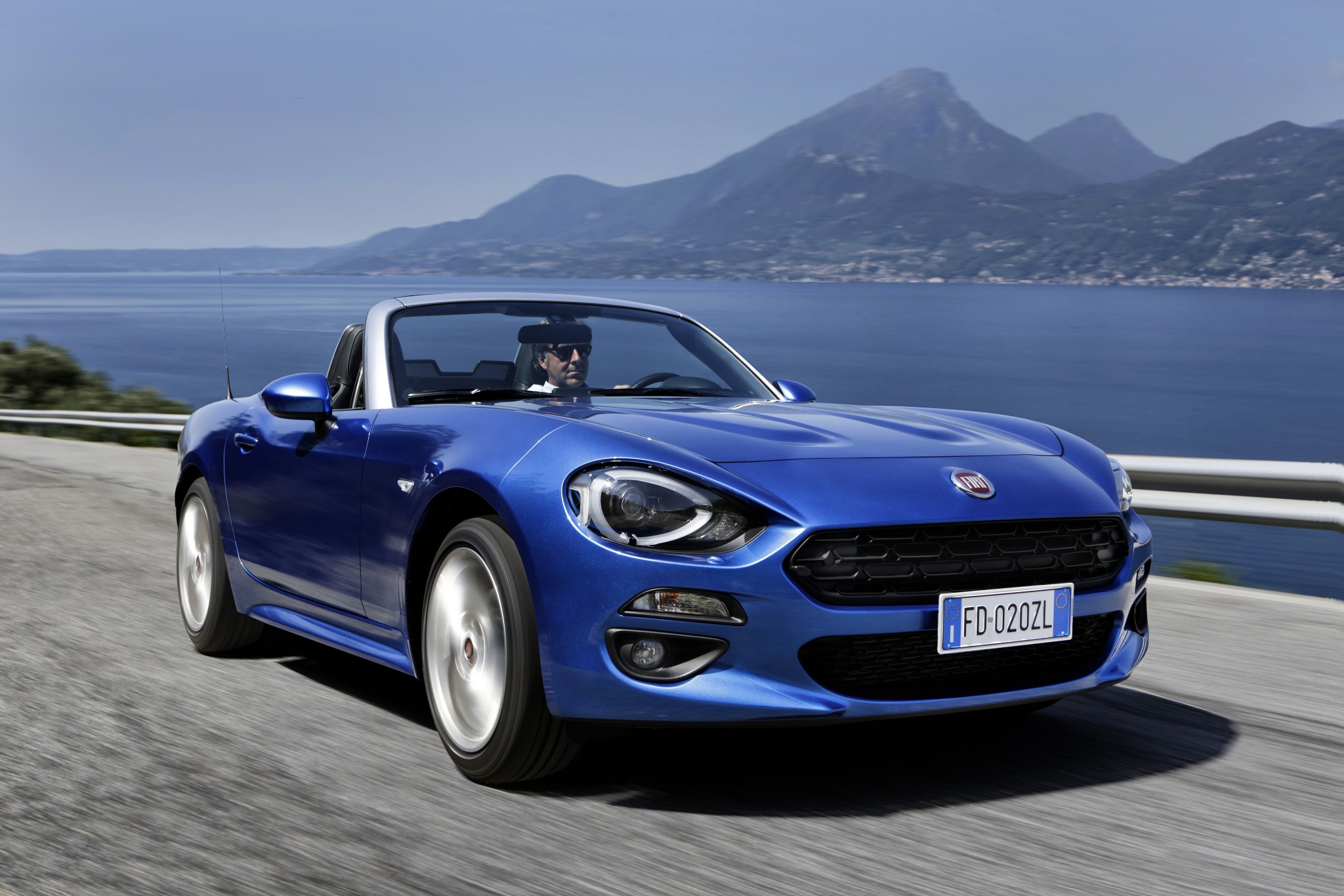 Fiat 124 Spider SuperCars