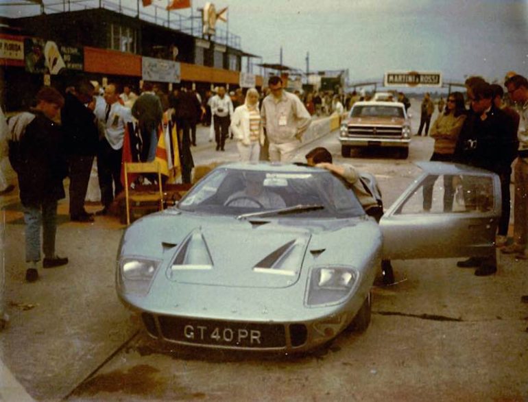 First Ford GT40 Road Car in North America - Photos, Profile