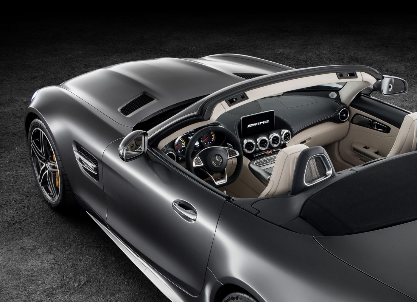 NEWS: Mercedes-AMG GT C Roadster - AMGs 547bhp Convertible Beast
