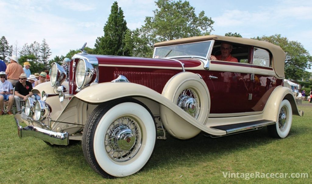 Greenwich Concours d'Elegance (2016) - Studebaker, Brough Take ...