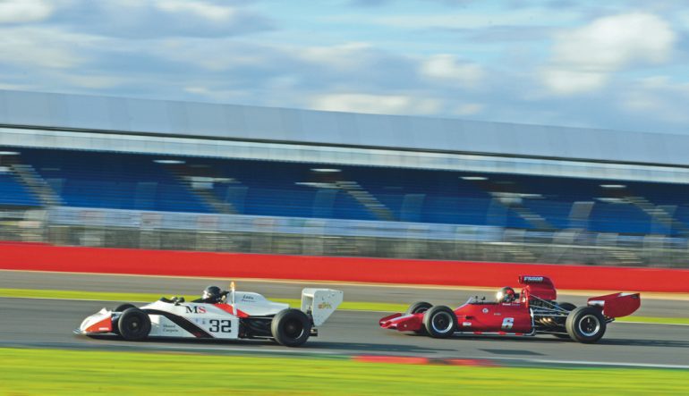 HSCC Historic Race Meeting at Silverstone (2017) - Recap & Photo Gallery