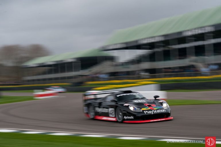 Porsche 911 GT1 - Ultimate Guide & Research Hub