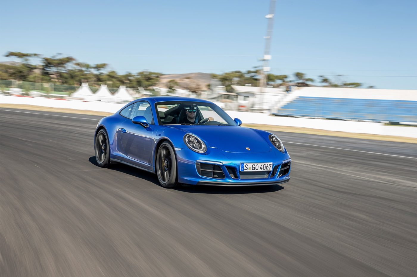 2017 Porsche 911 Carrera GTS