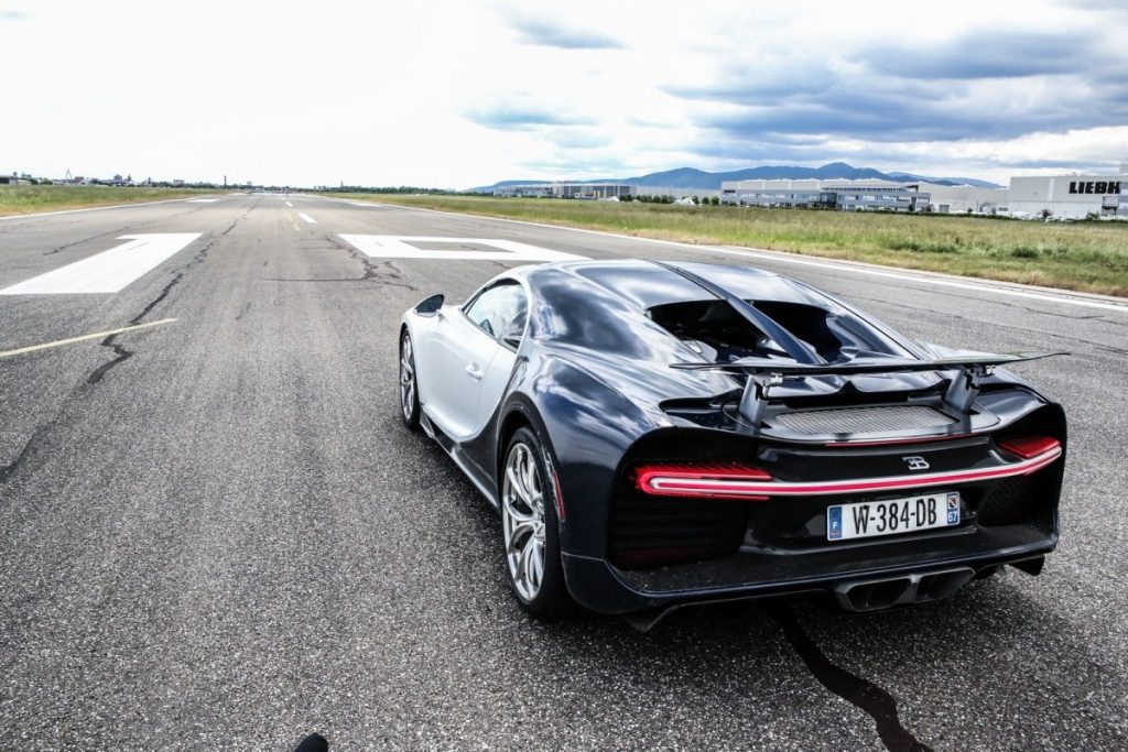 Bugatti Chiron - Ultimate Guide