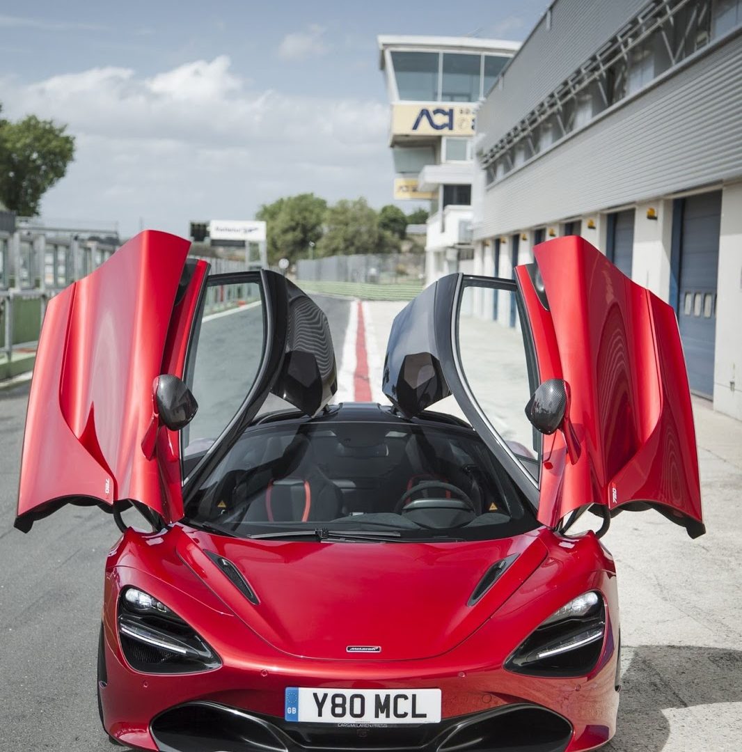 This McLaren 720S Photo Gallery | McLaren | SuperCars.net