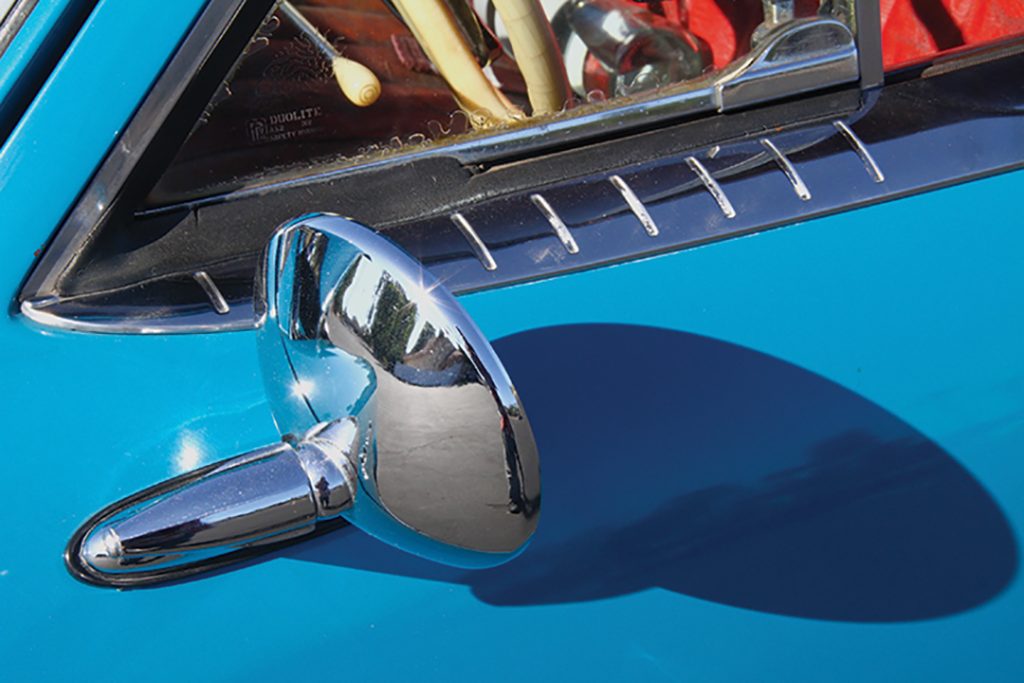 1953 Kaiser Traveler: America’s First Hatchback?