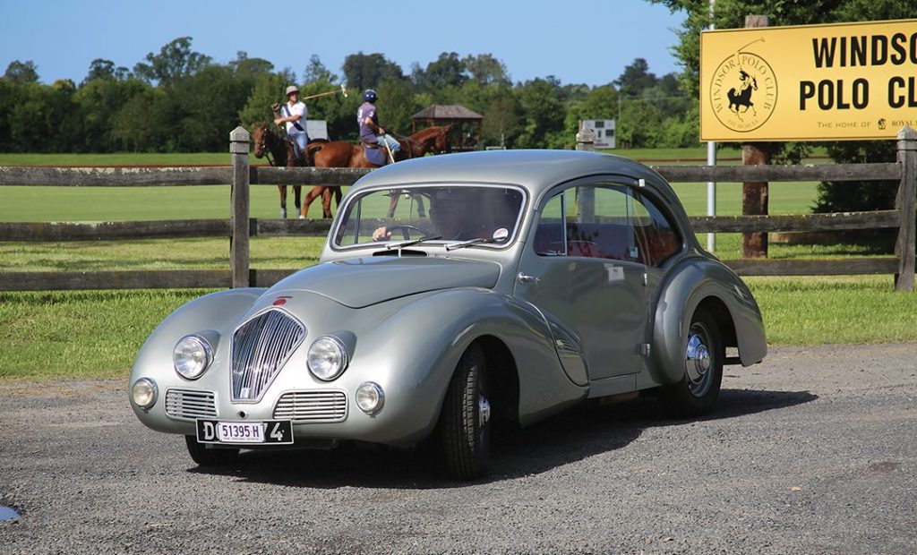 1948 Healey Duncan Saloon