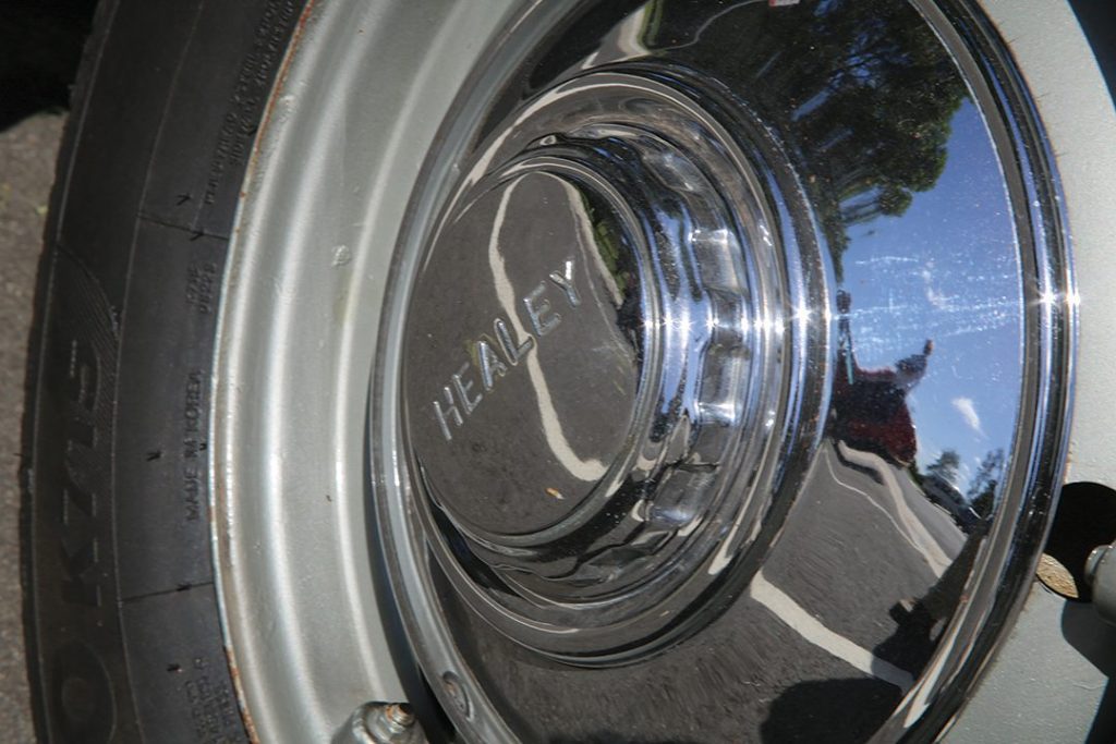1948 Healey Duncan Saloon