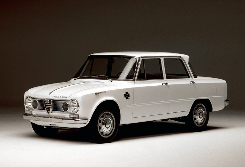 The Comprehensive History of Alfa Romeo: Cars, Racing, & Innovation