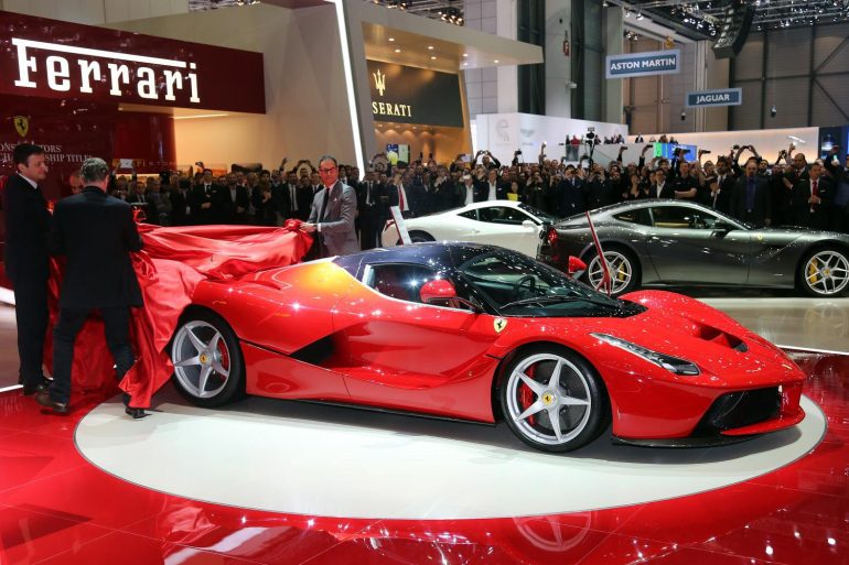 Ferrari LaFerrari Ultimate Guide 20 | | SuperCars.net