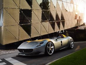 New Ferrari Monza SP1 and SP2 Models Unveiled