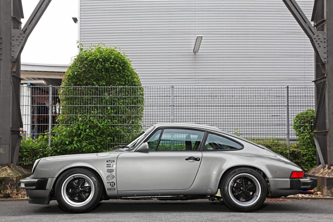 30+ Best Porsche Restomod & Restoration Shops in the World