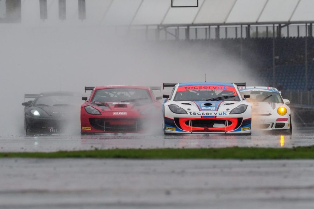 AMOC Champions Crowned at Rain-Soaked Silverstone