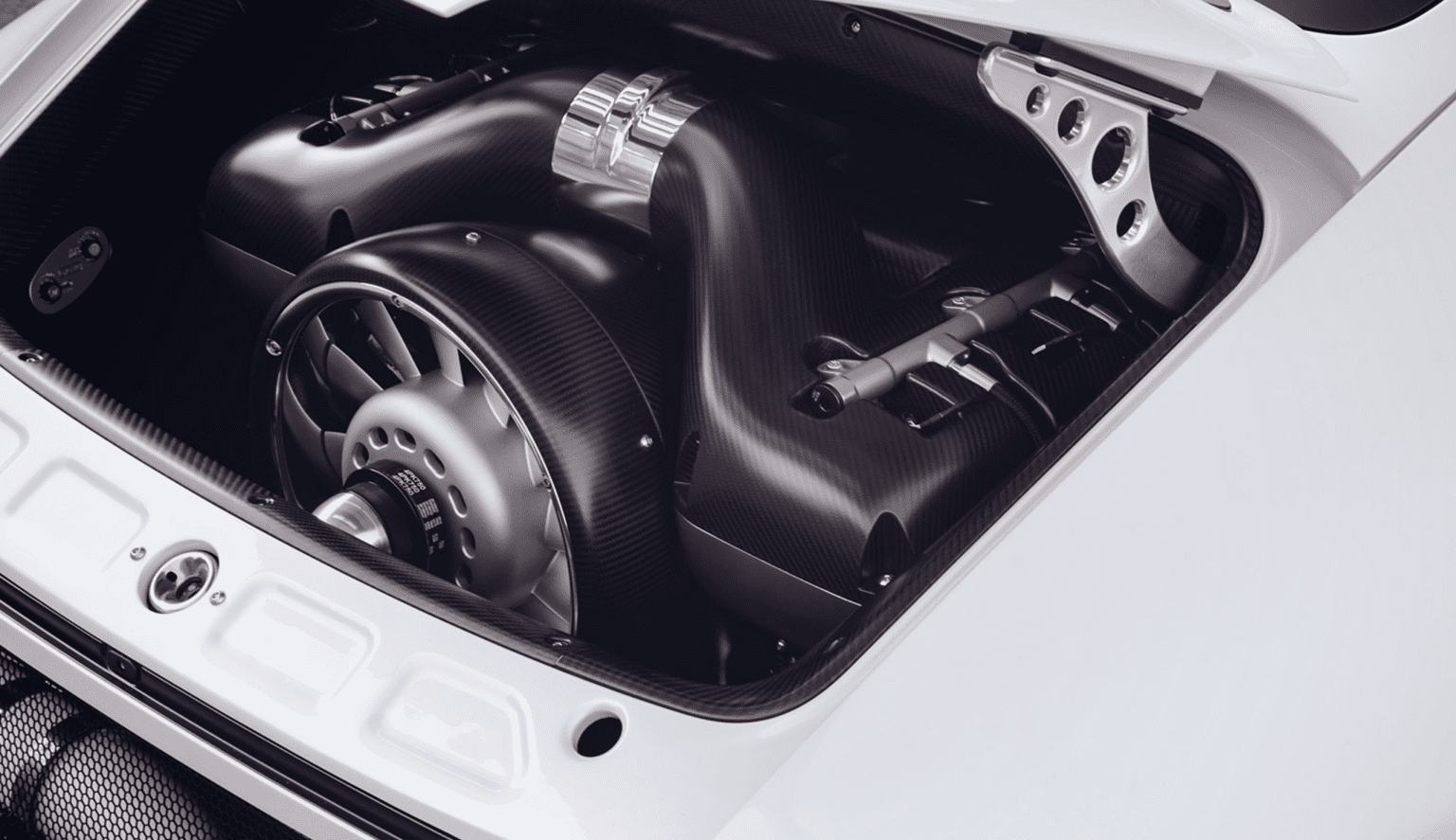 Singer DLS Engine Car | | SuperCars.net