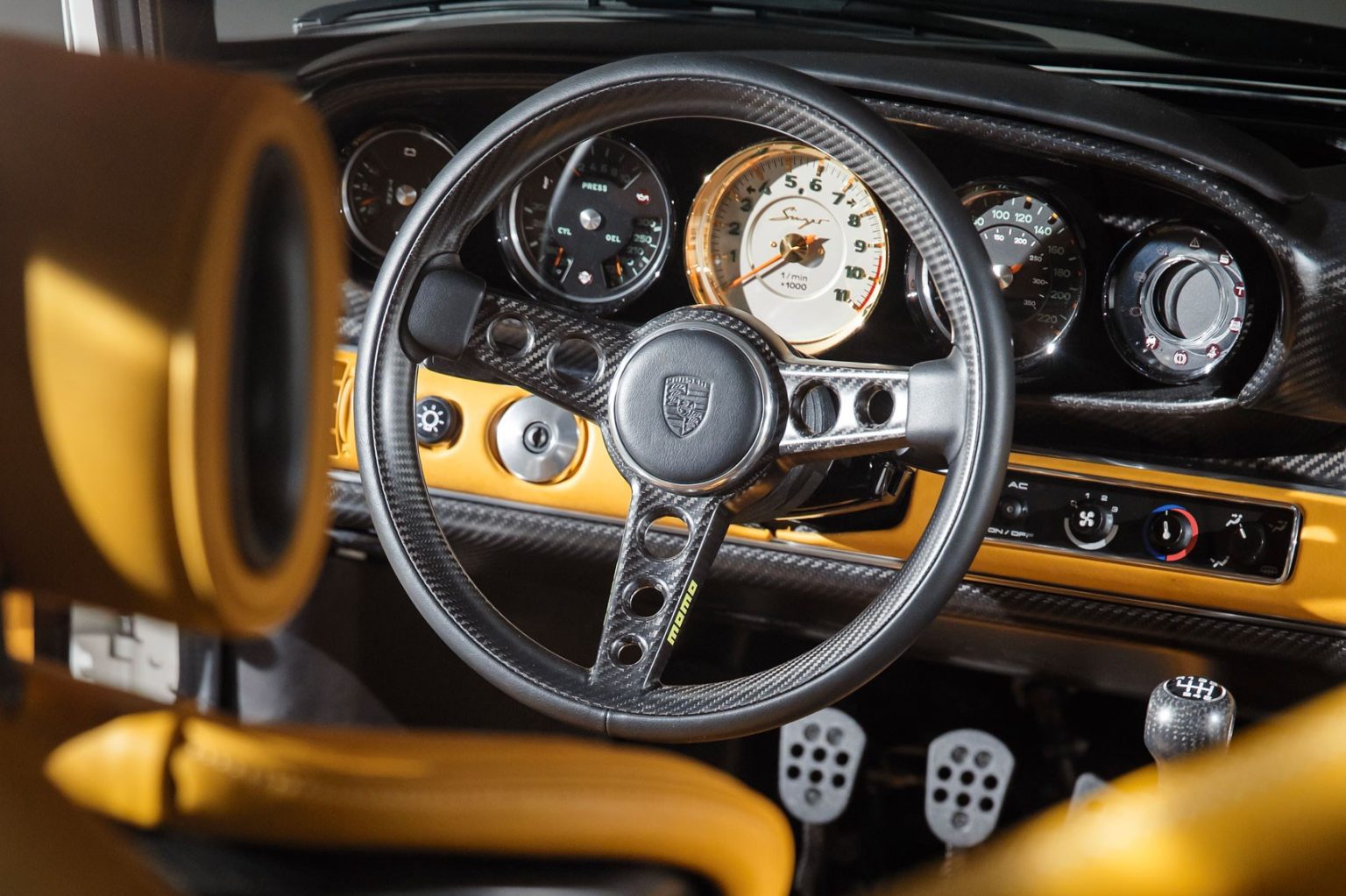 Singer DLS Interior Wheel | | SuperCars.net