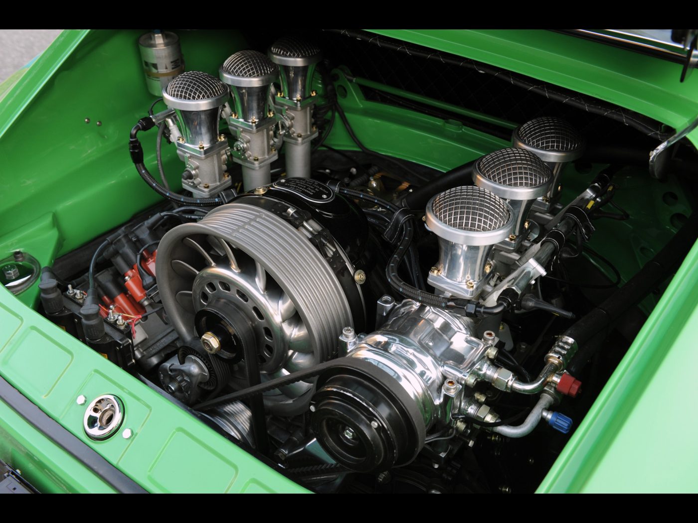 Singer Engine 8 – Supercars.net