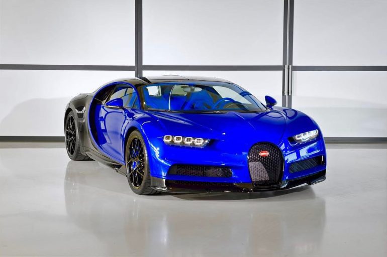 The First Bugatti Chiron Sport Delivered Is Beautiful in Blue and Black